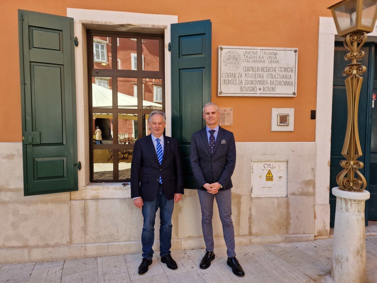 Visita ufficiale del Presidente UI Maurizio Tremul al CRS - CRS ...